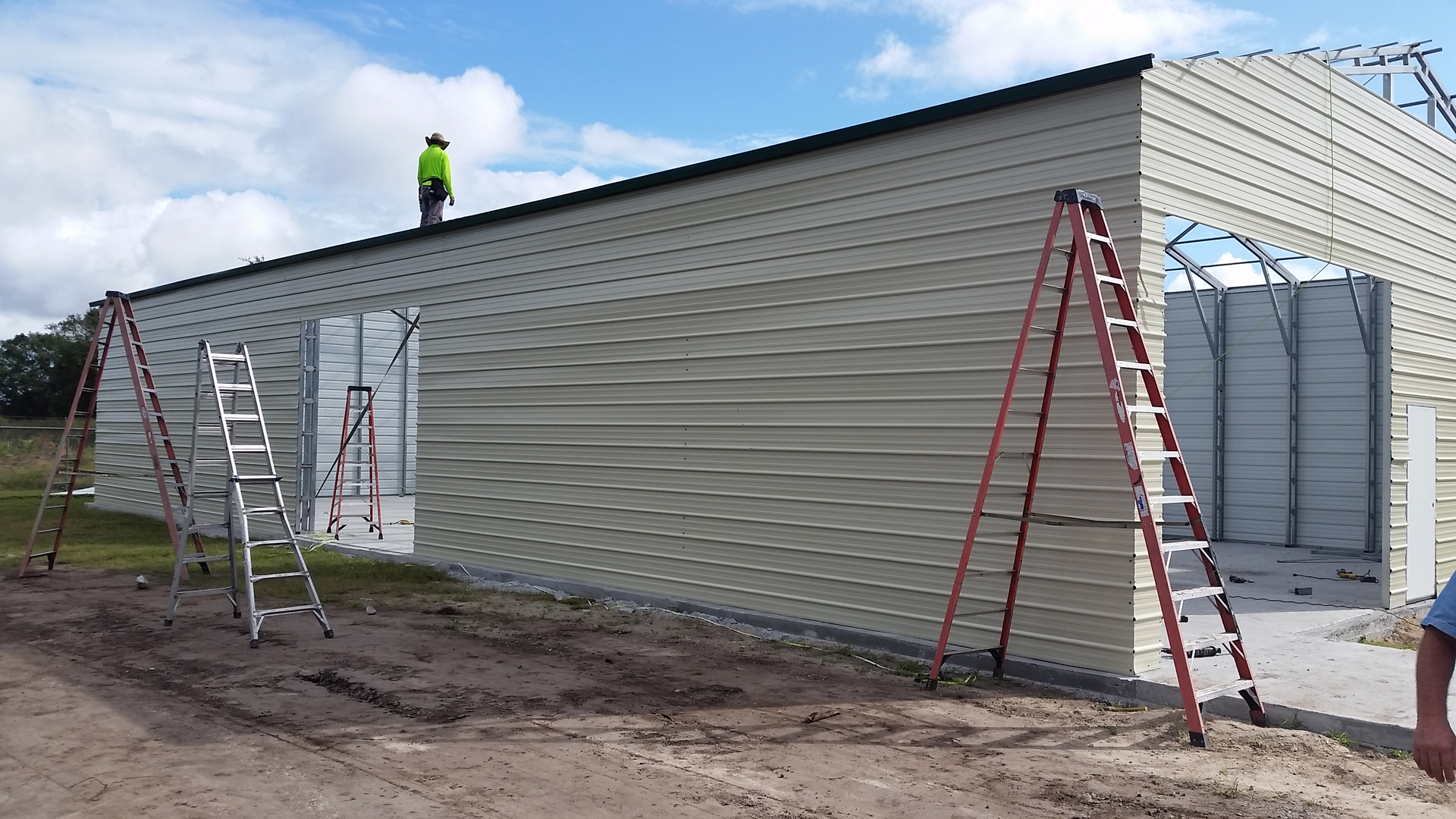 437130ccd7f12a583b622f267a223095 | CCI Buildings